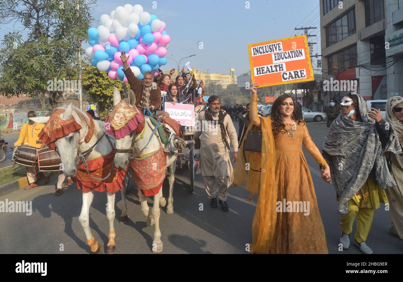 Lahore, Pakistan. 19th Dec, 2021. Pakistani members of Transgender ...