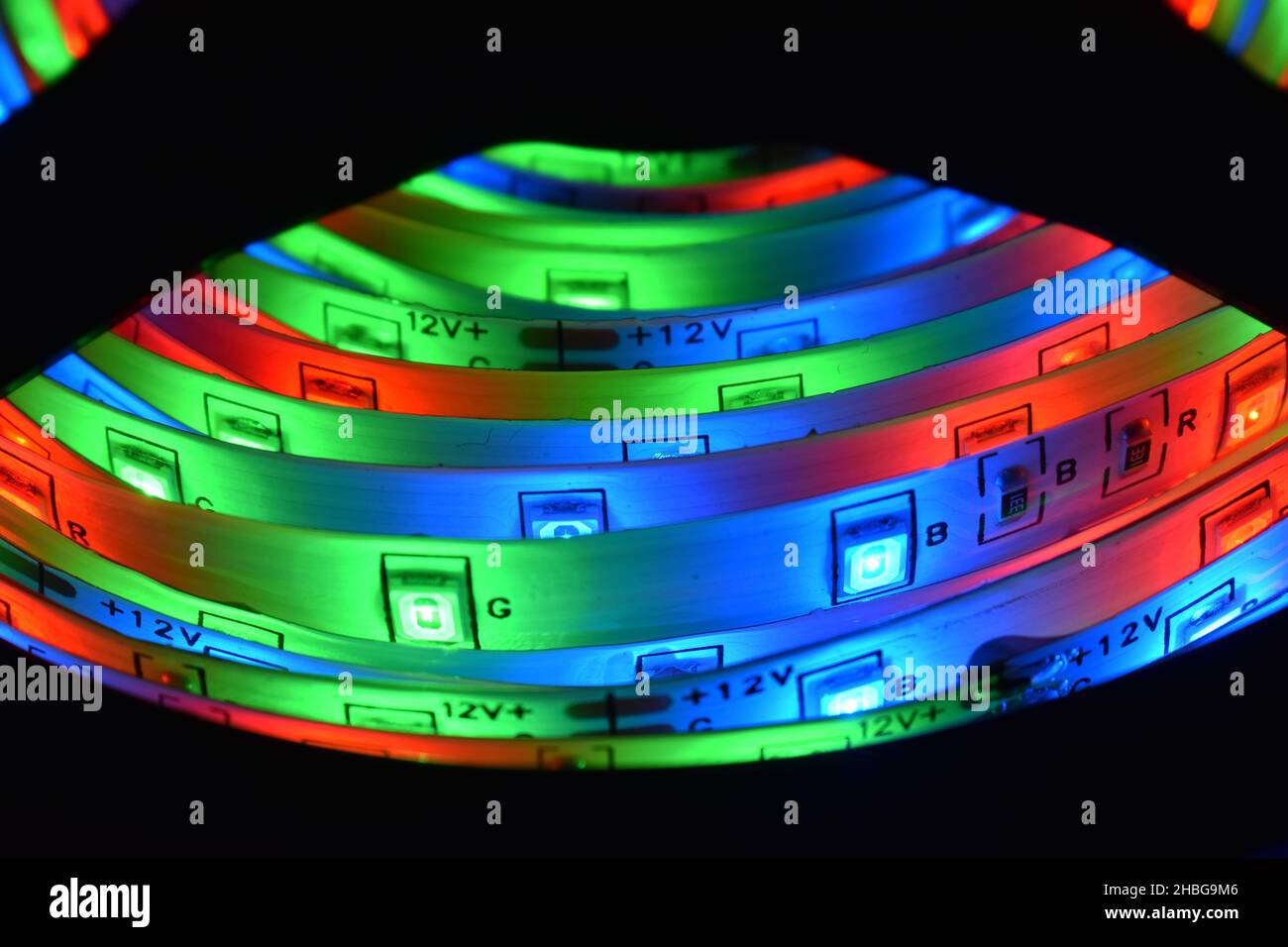 Digital data loop hi-res stock photography and images - Alamy