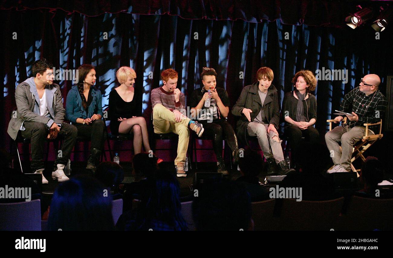 Sean Teale, Grace Violet, Dakota Blue Richards, Alexander Arnold, Layla ...