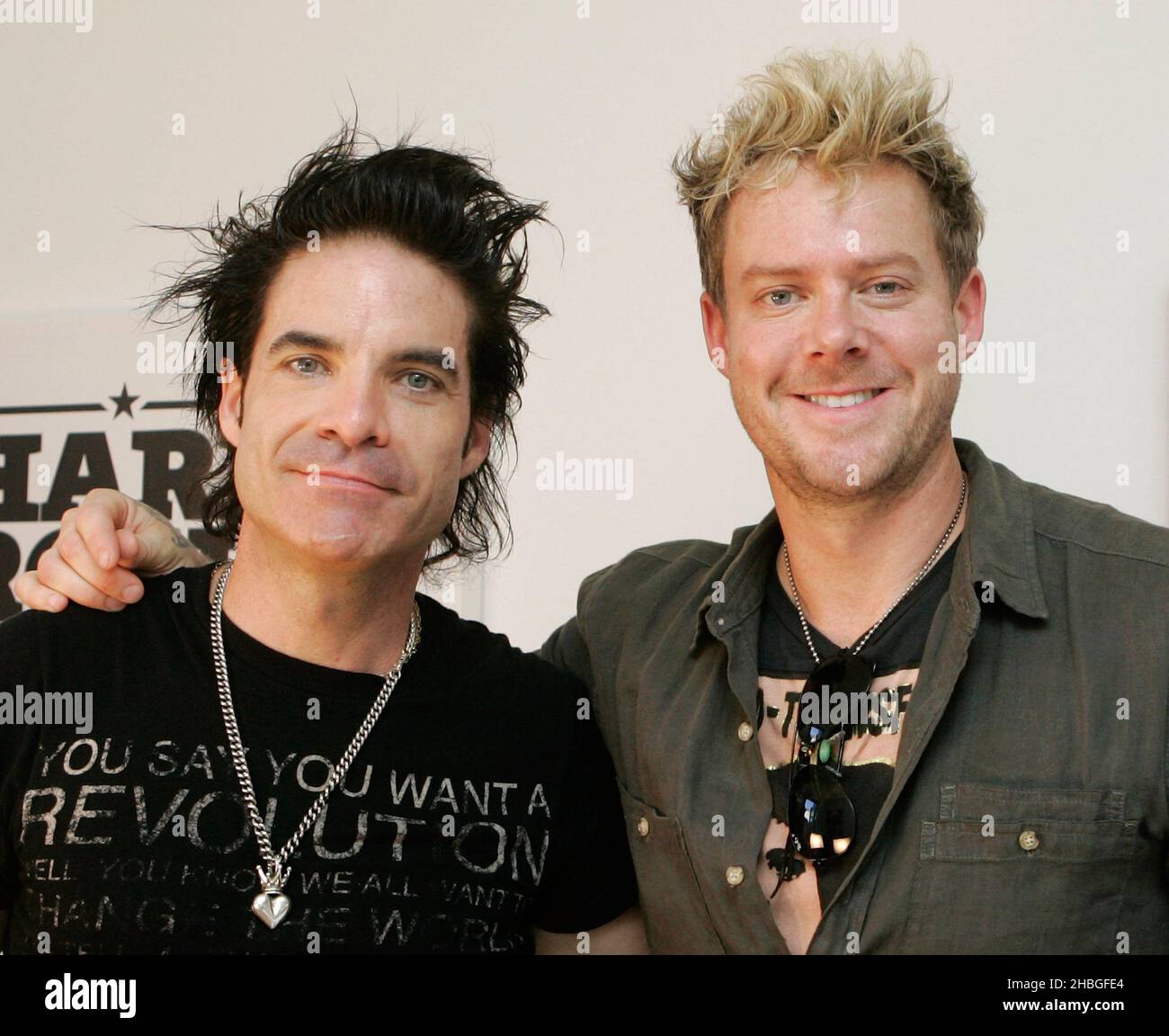 Patrick Monahan and Scott Underwood of Train backstage during Absolute ...
