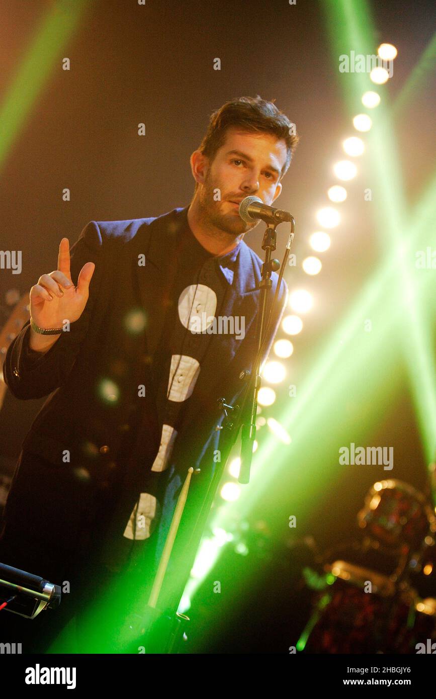 Rod Thomas of Bright Light Bright Light performs at the Deezer UK ...