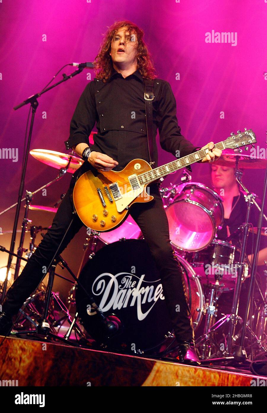 Dan Hawkins of The Darkness performs at HMV Hammersmith Apollo in ...