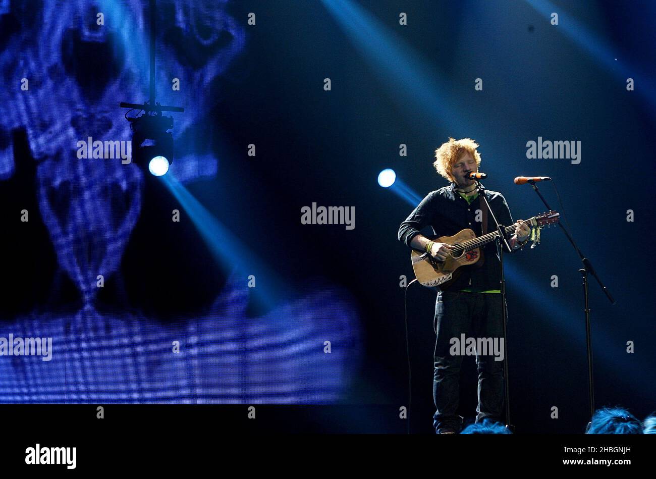 Jingle bell ball ed sheeran hi-res stock photography and images - Alamy