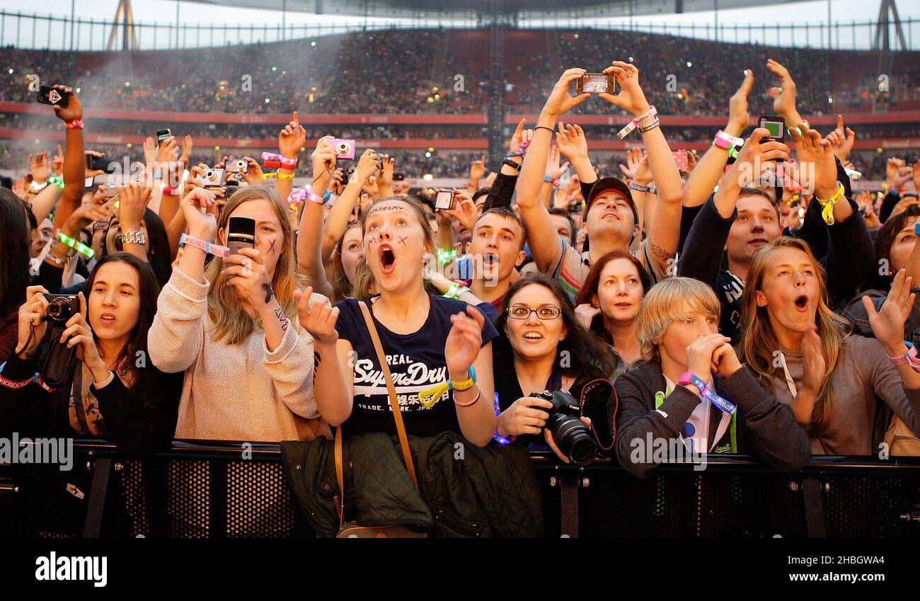Crowd fans at coldplay performance at emirates stadium hi-res stock ...