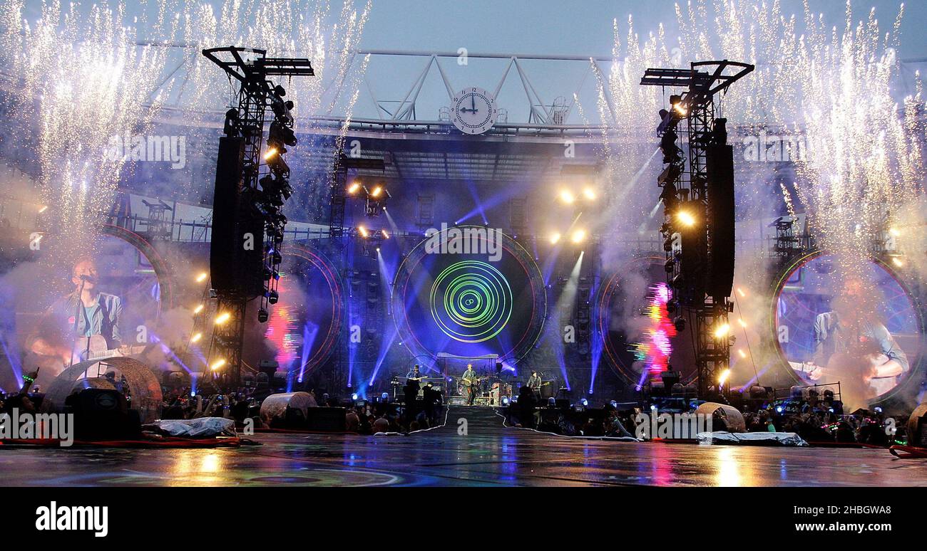 Emirates stadium general hi-res stock photography and images - Alamy