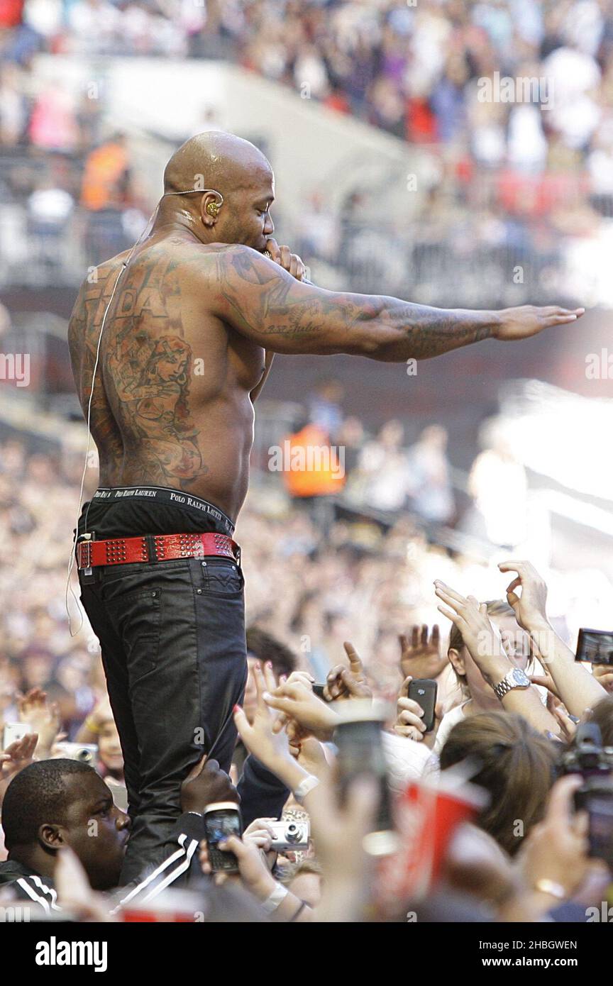 Flo rider during capital fms summertime ball at wembley stadium hi-res ...