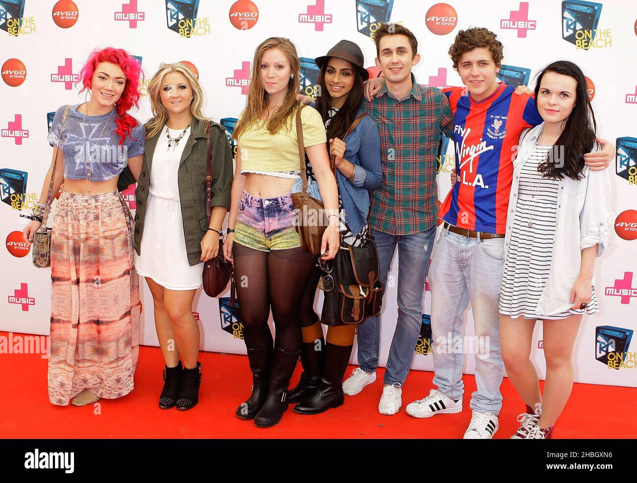 Hollyoaks cast hi-res stock photography and images - Alamy