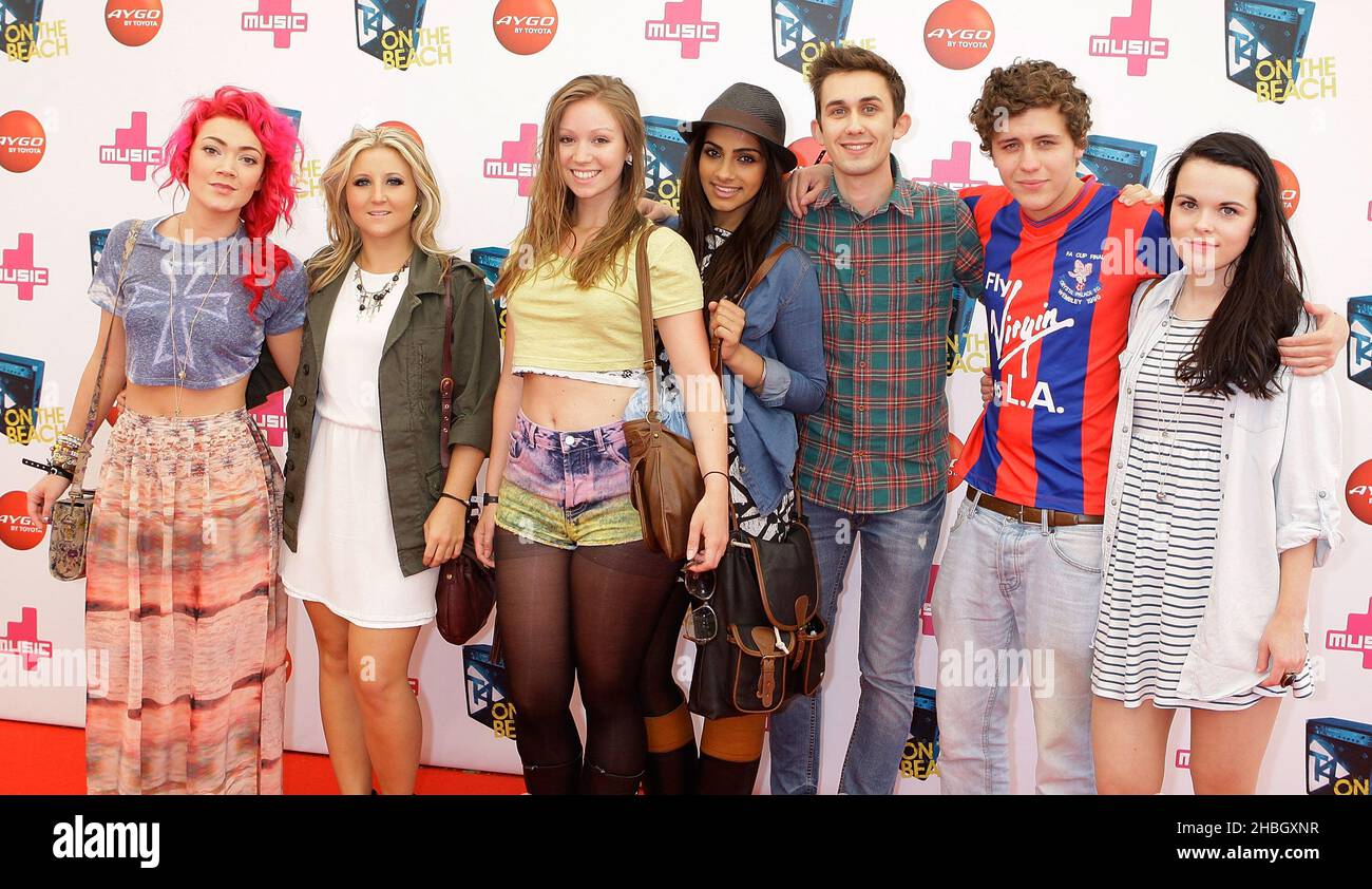 Hollyoaks cast hi-res stock photography and images - Alamy