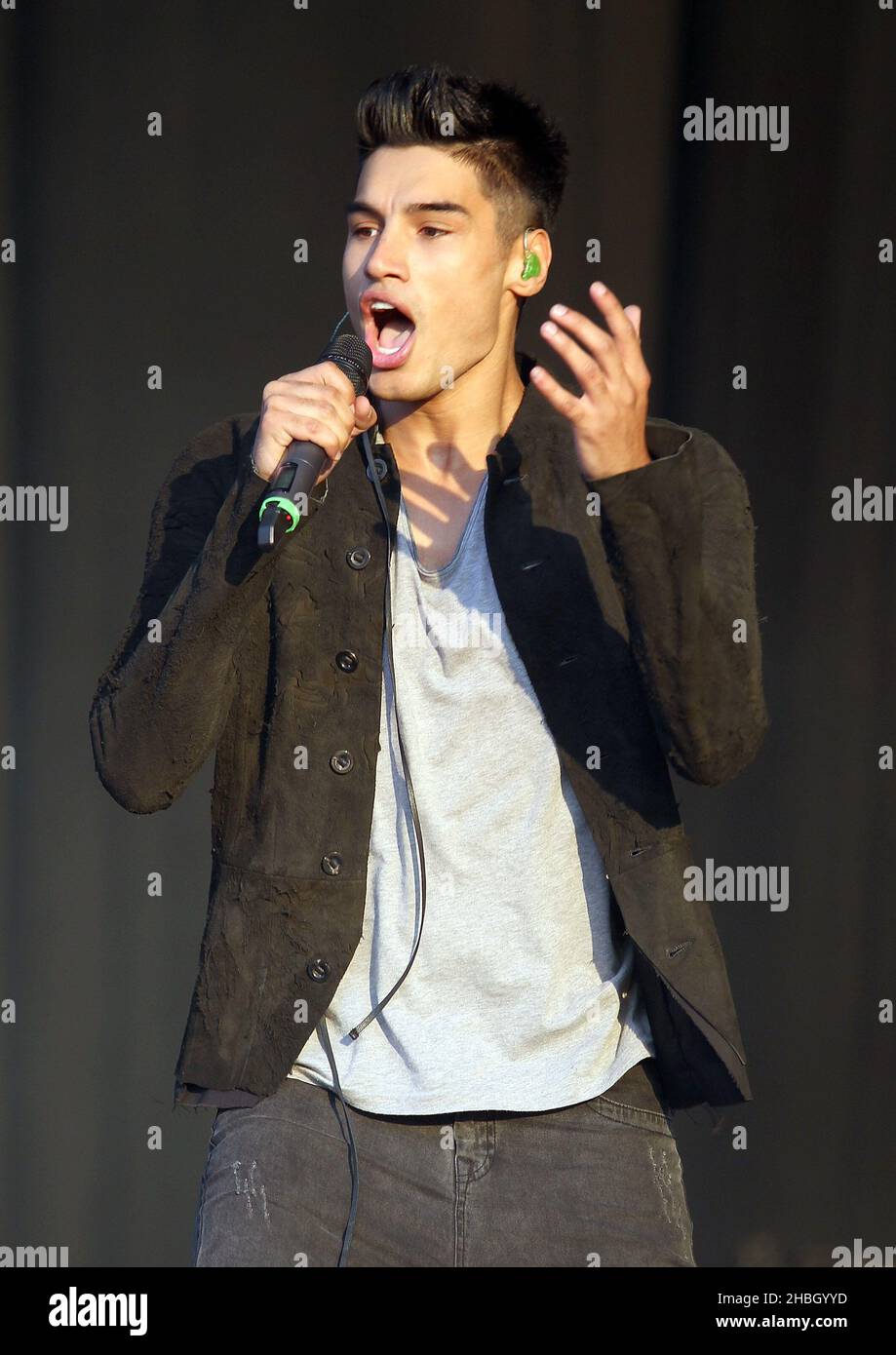 Siva of The Wanted performs on stage solar at Coca-Cola's London 2012 ...