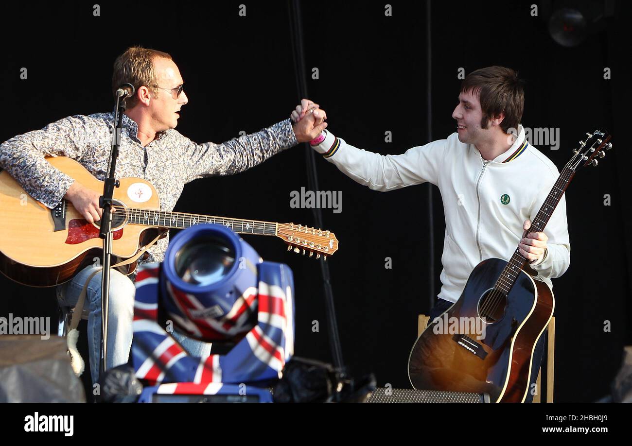 Steve Cradock of Ocean Colour Scene and guest James Buckley from the ...