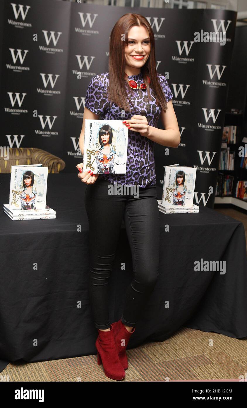 Jessie J releases her autobiography 'Nice To Meet You' and signs copies ...