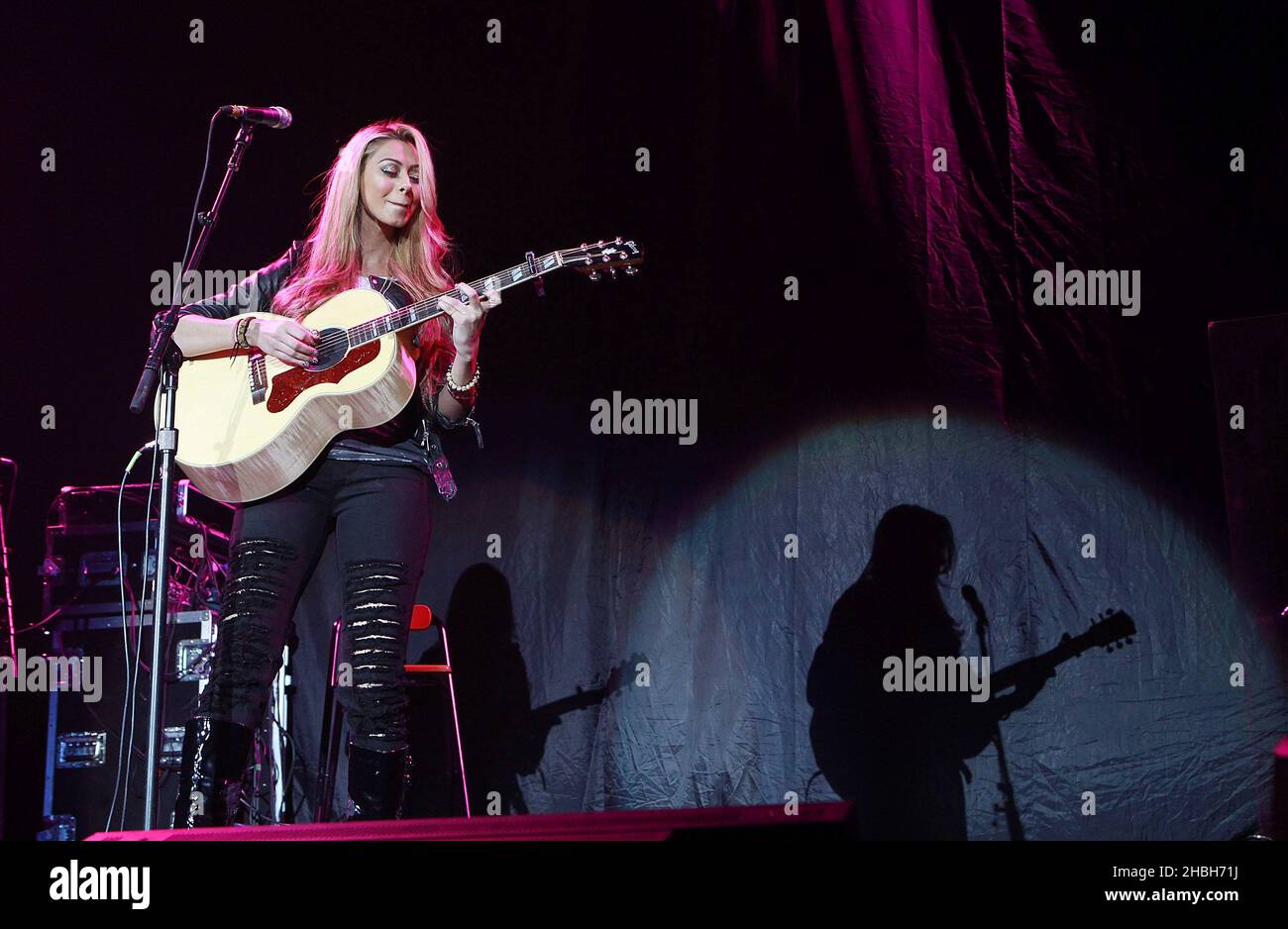 Sonna live in concert hi-res stock photography and images - Alamy