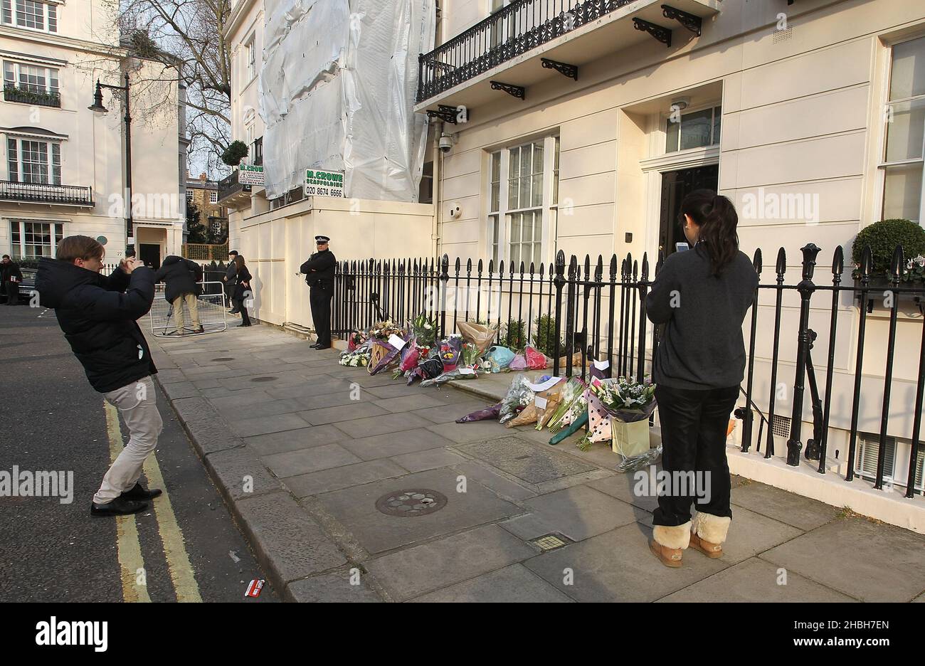 Tributes to the late Margaret Thatcher outside her home at 74 Chester ...