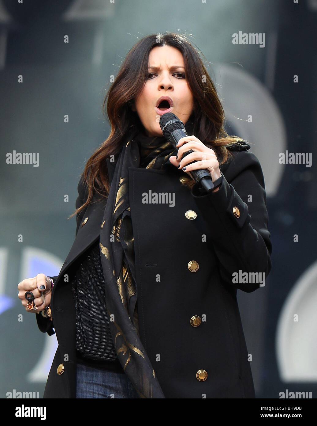 Laura pausini concert hi-res stock photography and images - Alamy