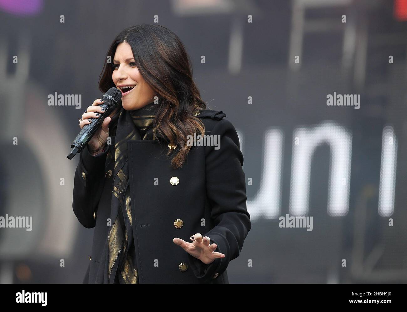 Laura pausini concert hi-res stock photography and images - Alamy