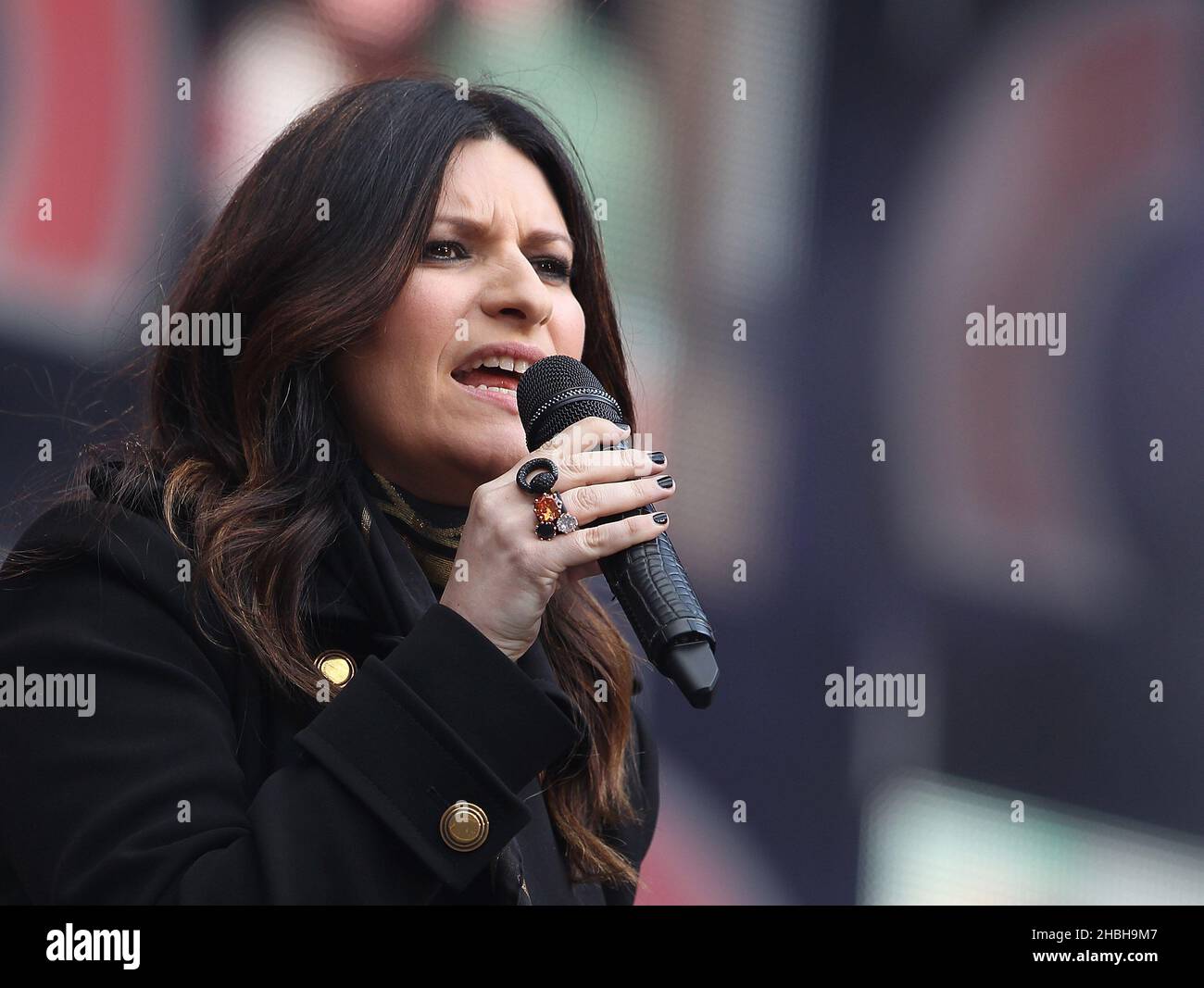 Laura pausini concert hi-res stock photography and images - Alamy