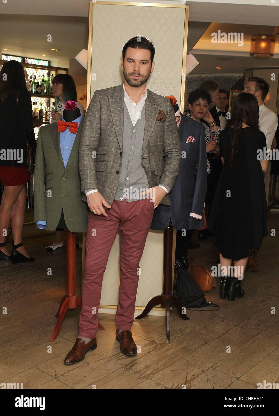 Show host hi-res stock photography and images - Alamy