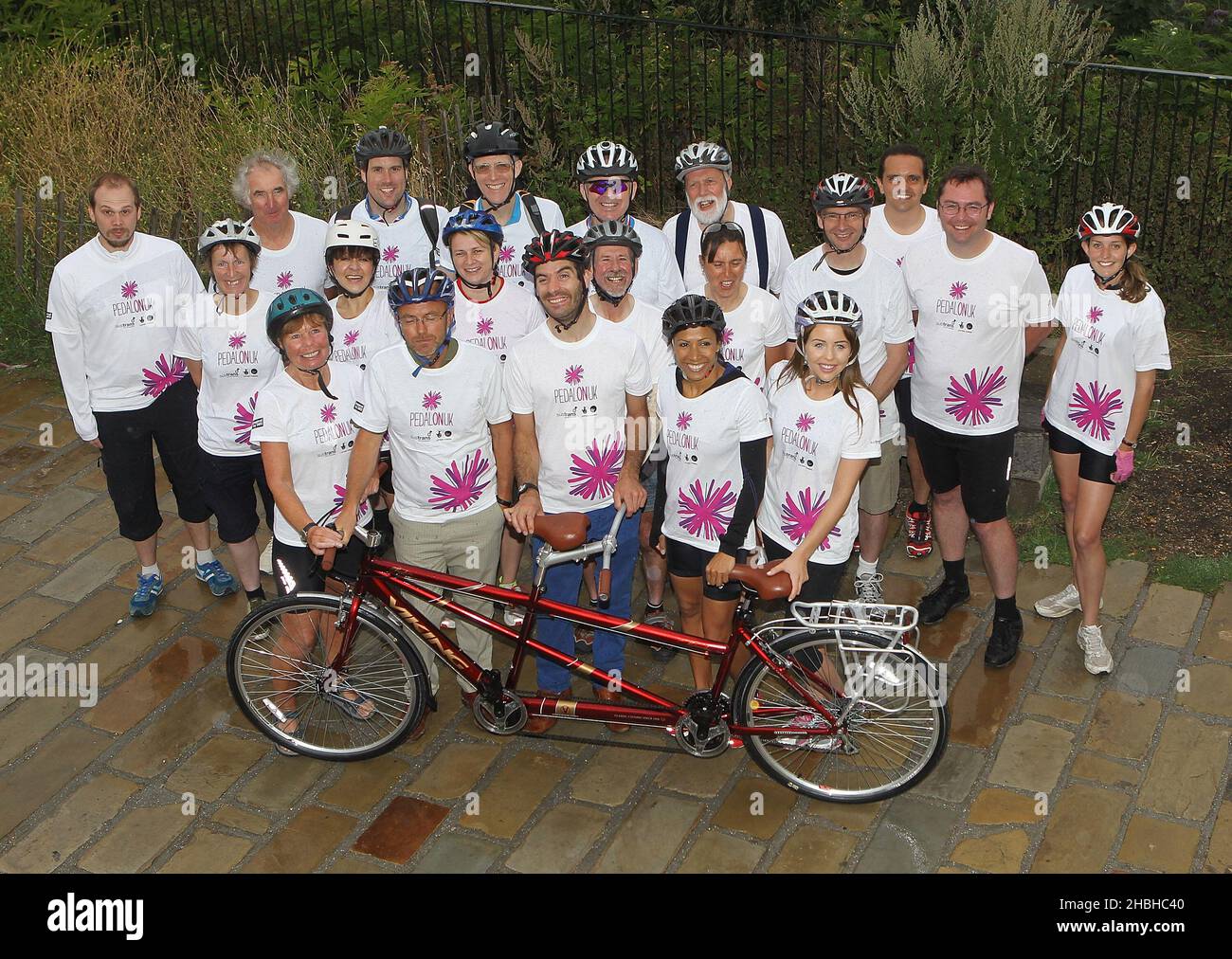 (L-R) Wayne Hemingway,David Stone,Dame Kelly Holmes and Lydia Bright ...