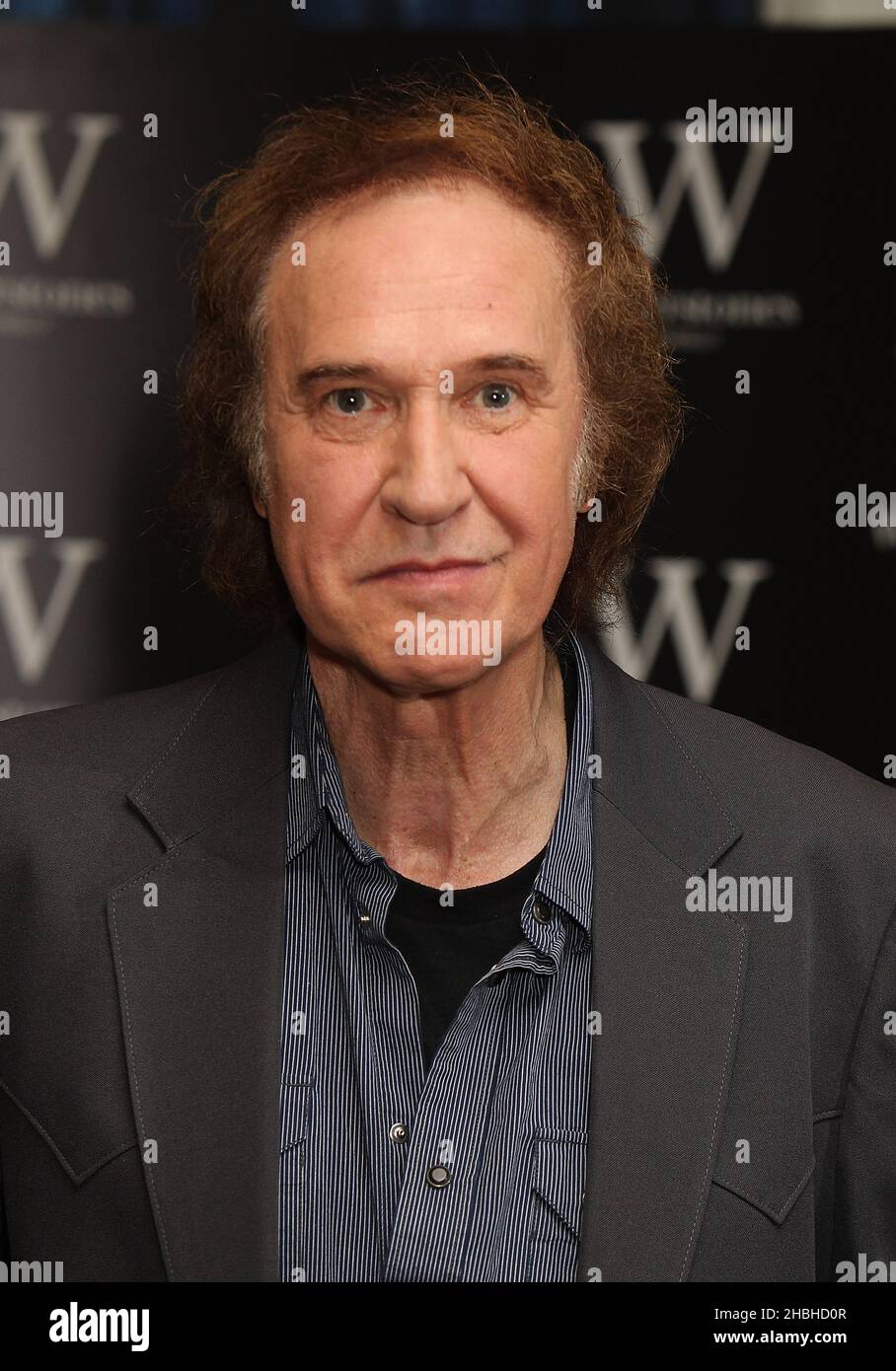 Ray Davies Autobiography Americana Book Signing at Waterstones in ...