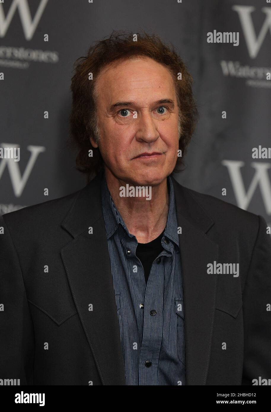 Ray Davies Autobiography Americana Book Signing at Waterstones in ...