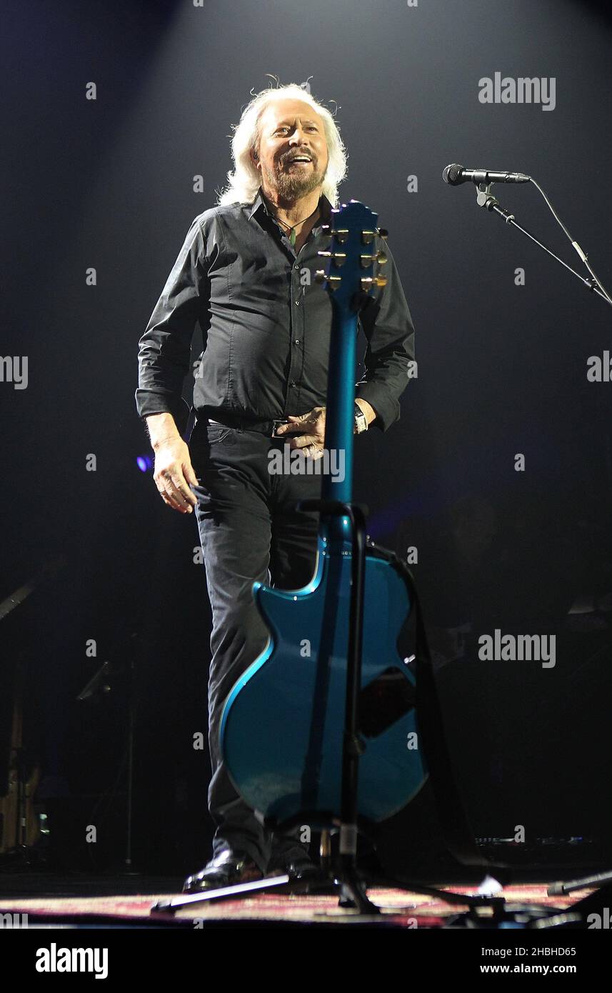 Barry Gibb performing live at the O2 Arena in London Stock Photo - Alamy