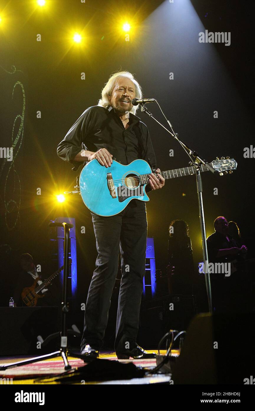 Barry Gibb performing live at the O2 Arena in London Stock Photo - Alamy