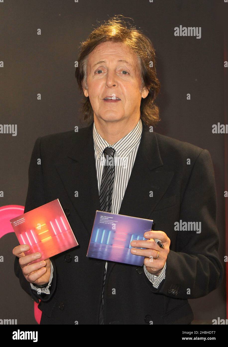 Paul mccartney album hi-res stock photography and images - Alamy