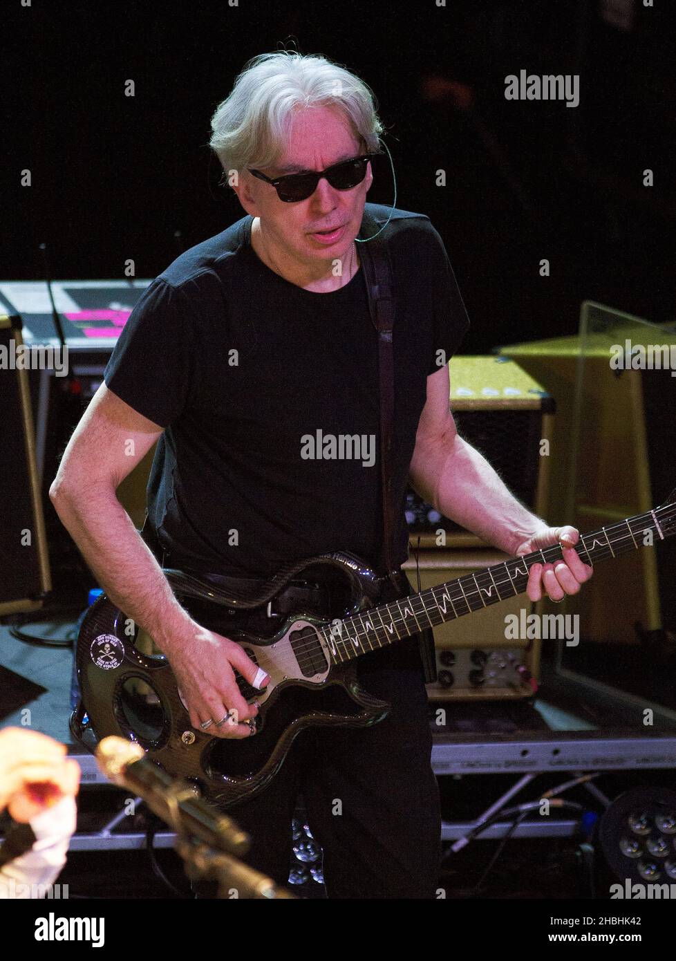 Chris Stein performs with Blondie on stage at Shepherd's Bush Empire in ...