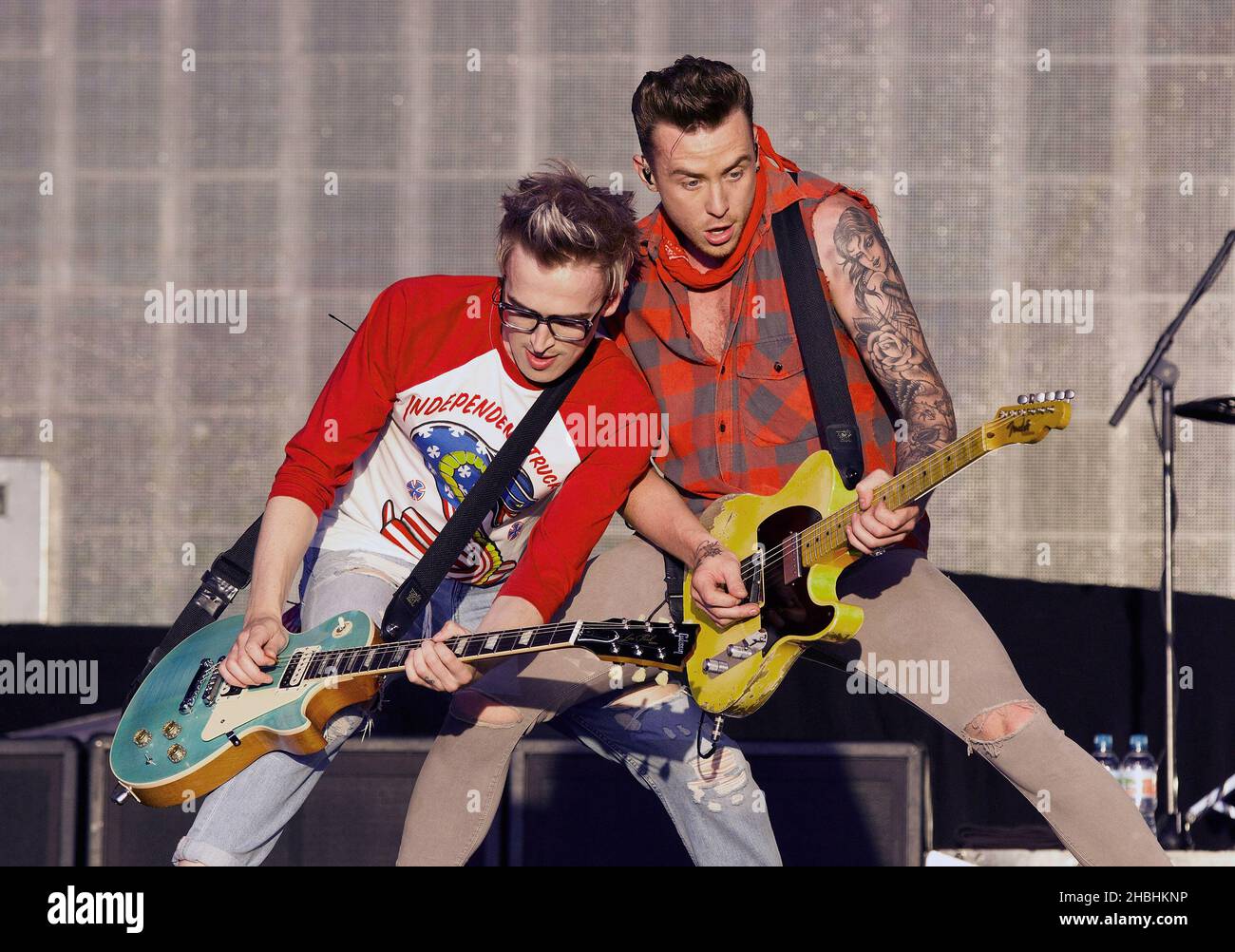 Tom jones music show hi-res stock photography and images - Alamy