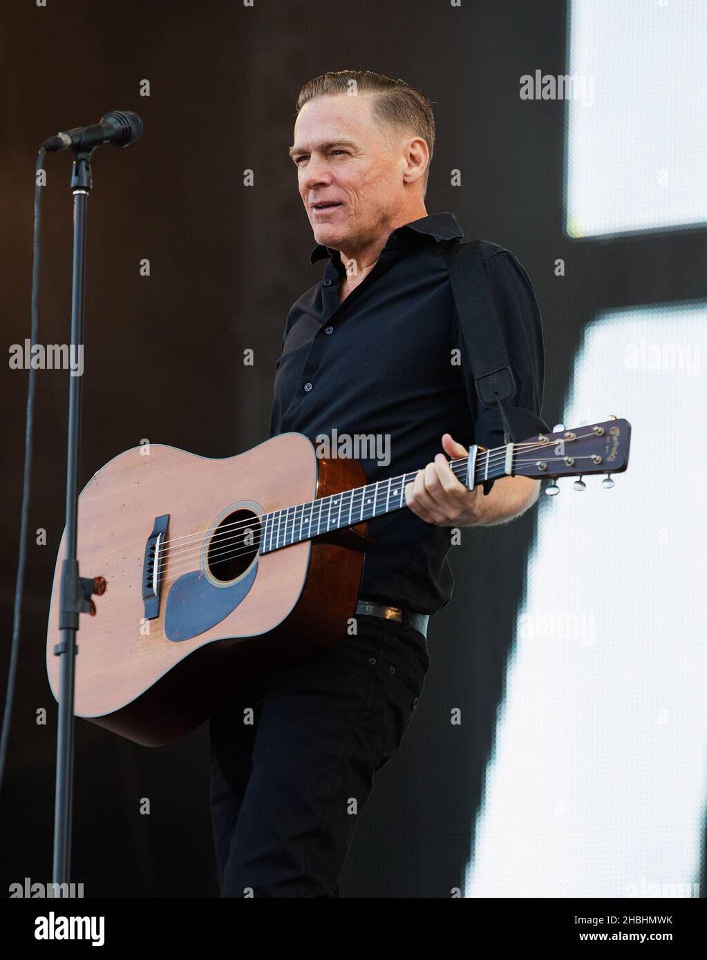 Bryan Adams performing on stage at the Invictus Games Closing Ceremony ...