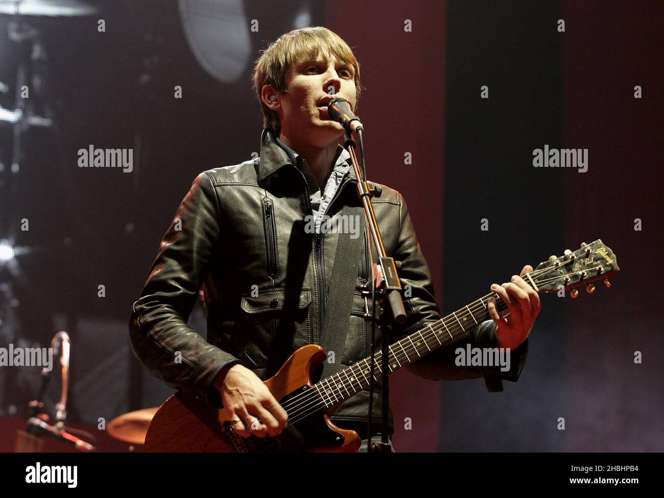 2005 in london alexander kapranos hi-res stock photography and images ...