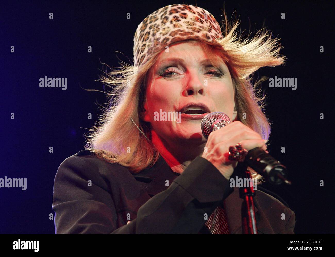 Debbie harry blondie live concert hi-res stock photography and images ...