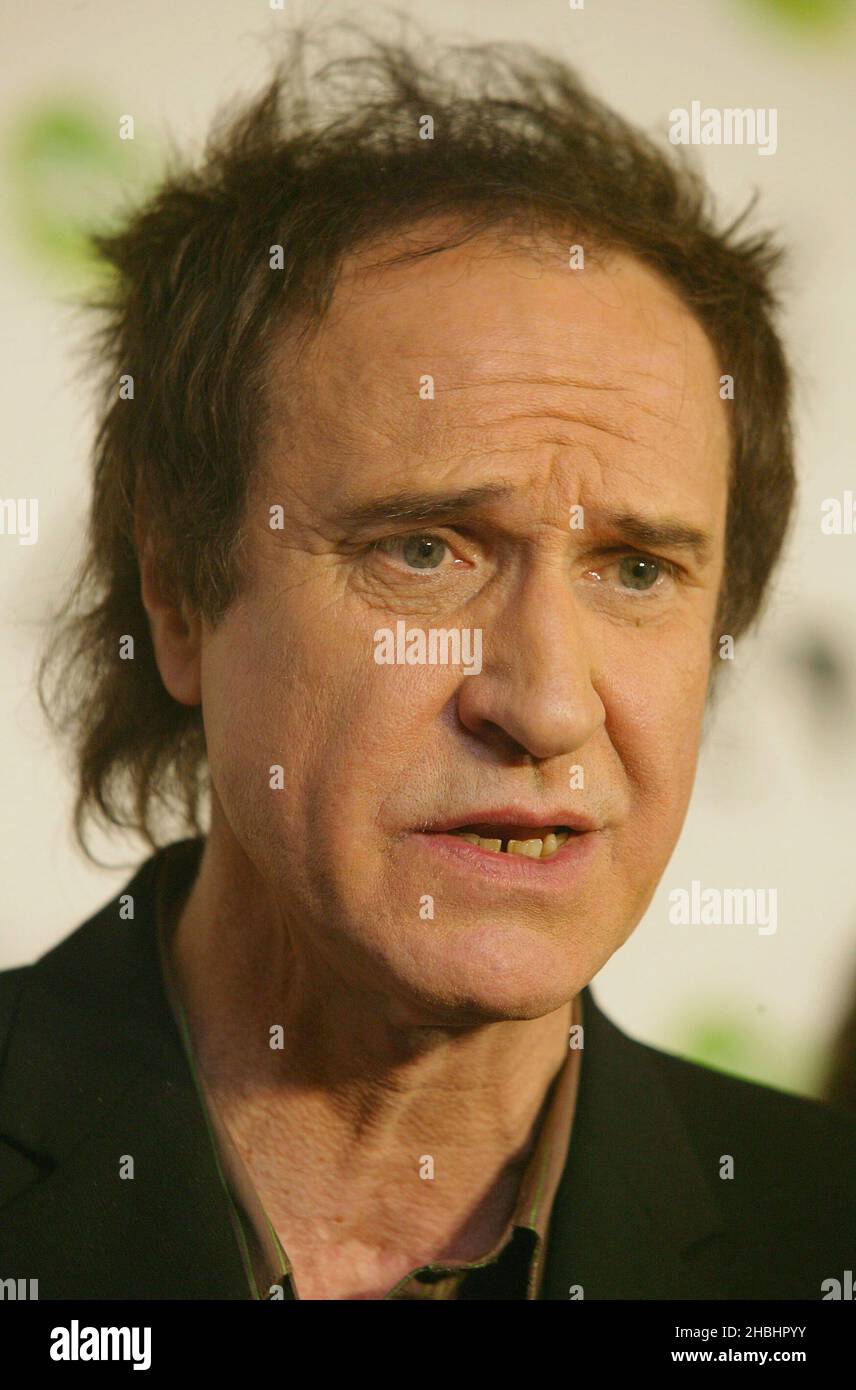 Ray davies hi-res stock photography and images - Alamy