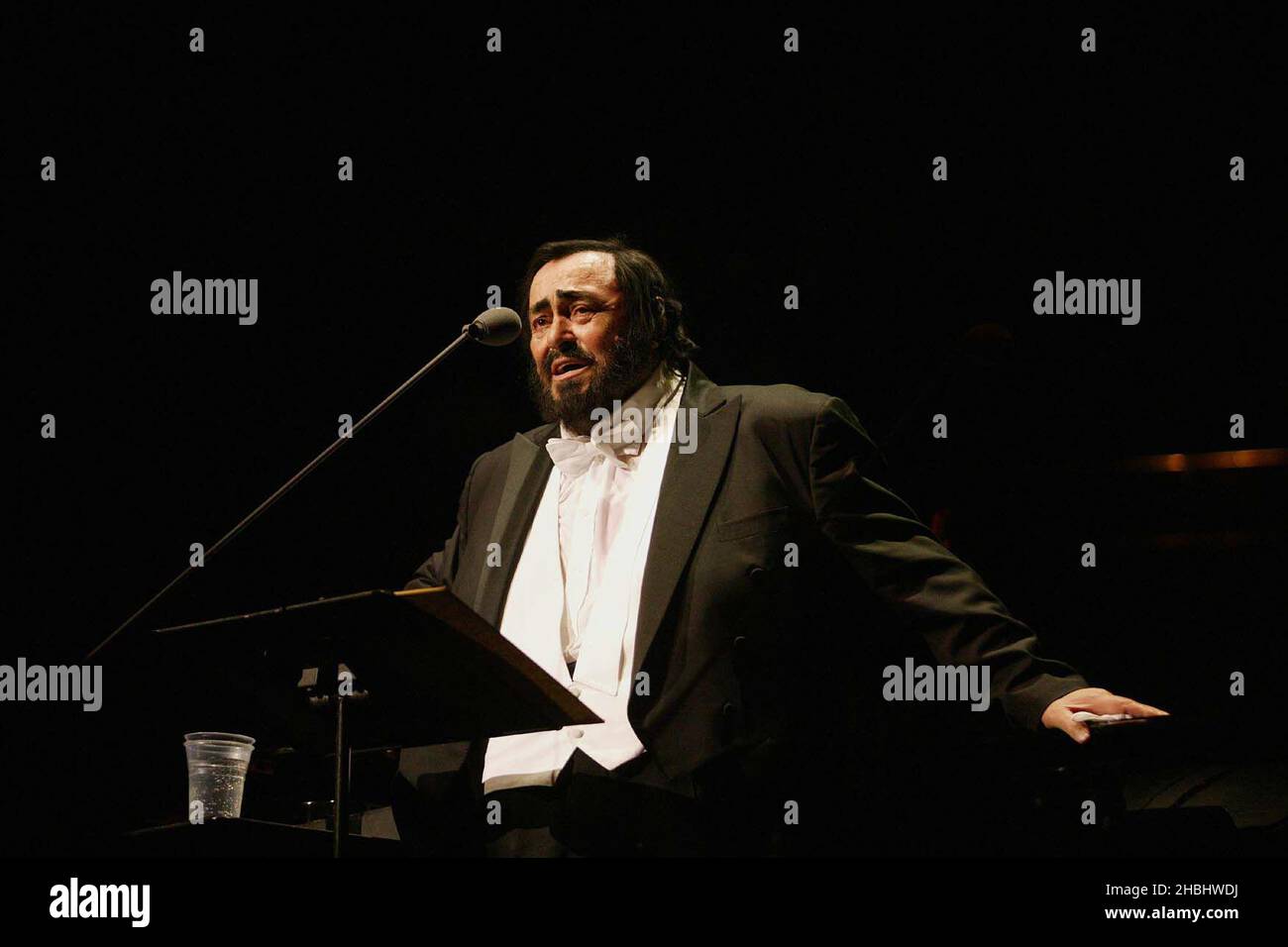 Luciano Pavarotti performs live on stage at the Royal Albert Hall in ...