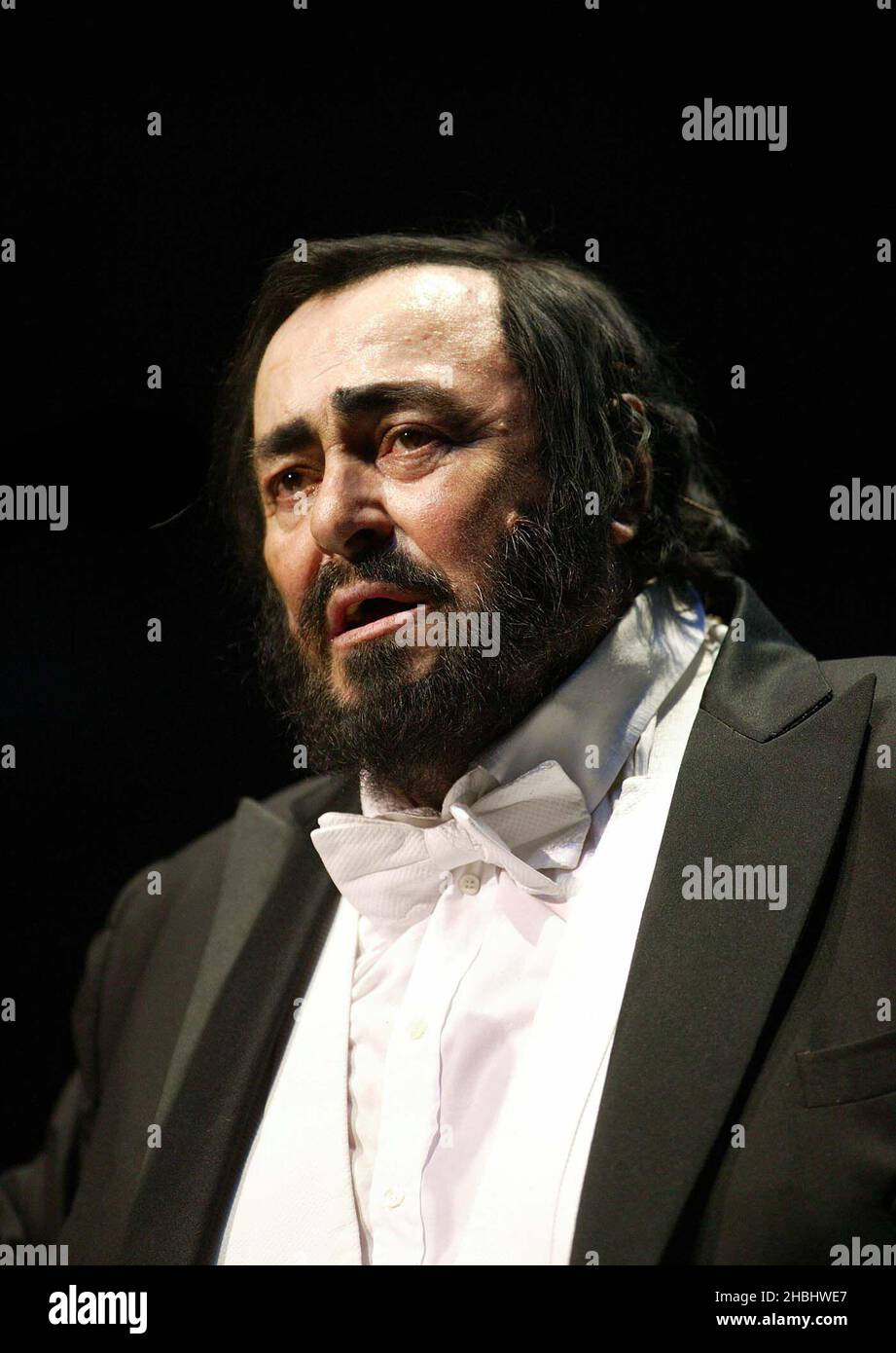 Luciano Pavarotti performs live on stage at the Royal Albert Hall in ...