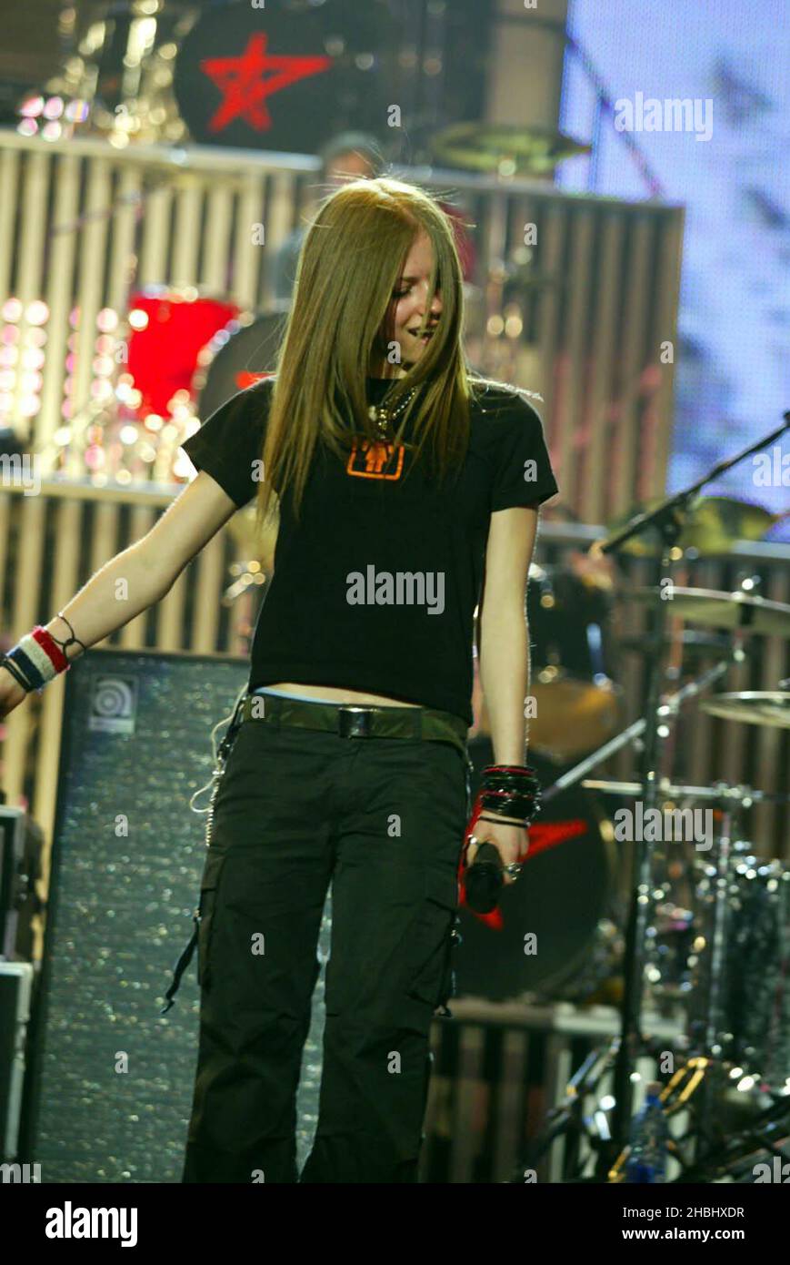 Avril lavigne the brit awards 2003 hi-res stock photography and images ...