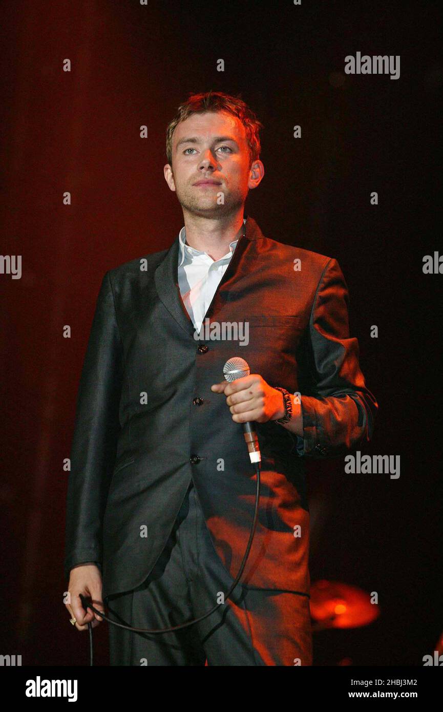 Blur perform live on stage at the Carling Festival Rivermead Leisure ...