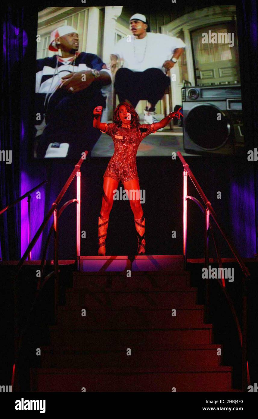 Kelly Rowland (Destinys Child) performs live on stage at Kelly Rowland ...