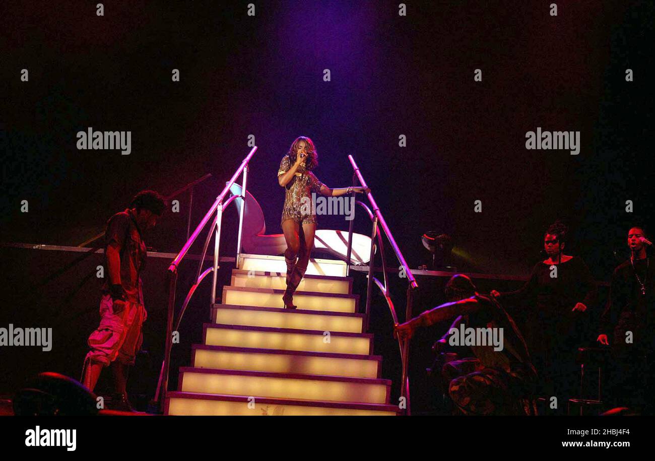 Salonge hi-res stock photography and images - Alamy