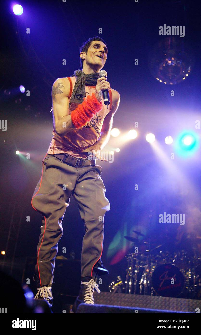 Perry Farrell and Janes Addiction headline the MTV 2 Fifth Birthday ...