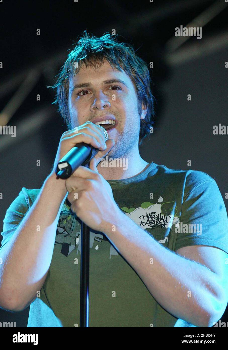 Daniel Bedingfield performs and switches on Regent Street Christmas ...