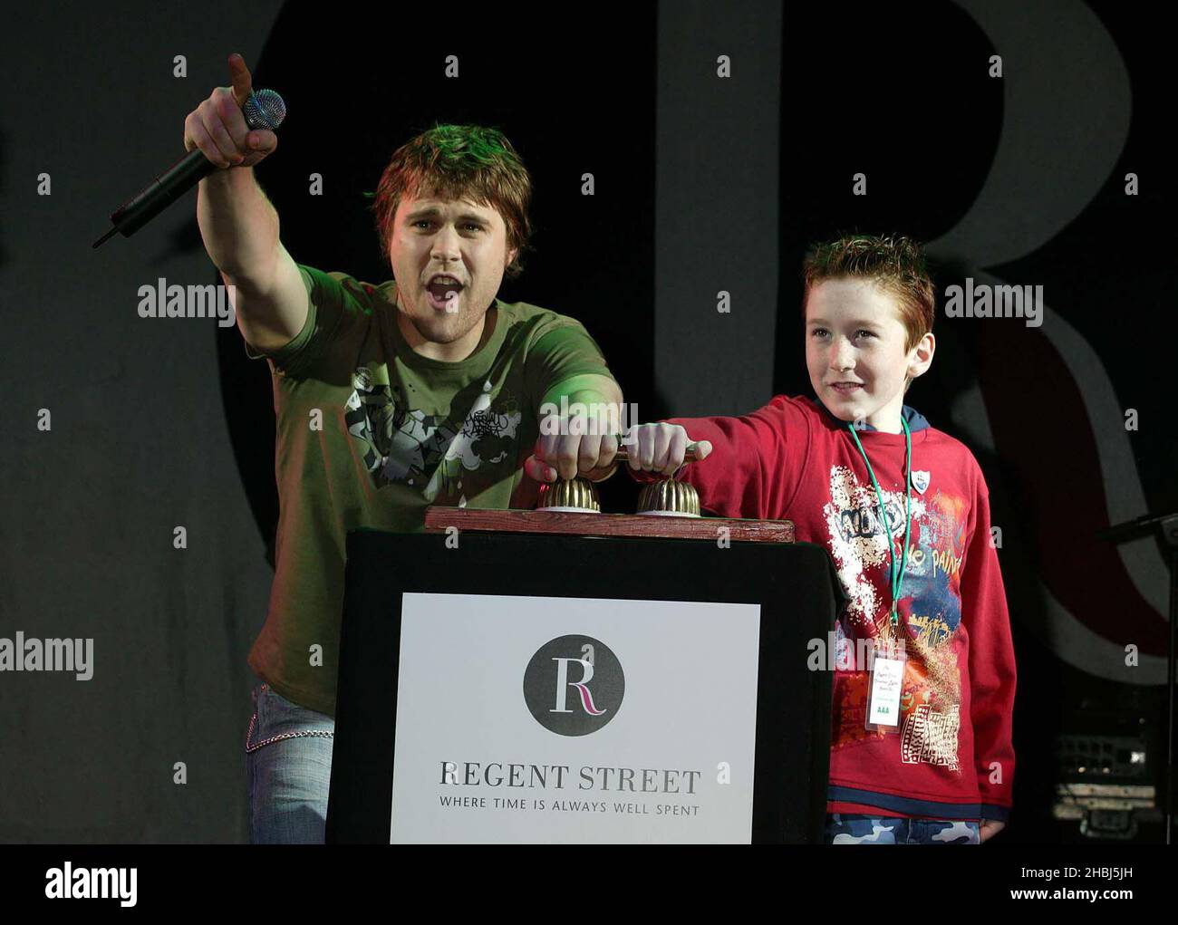 Daniel Bedingfield performs and switches on Regent Street Christmas ...