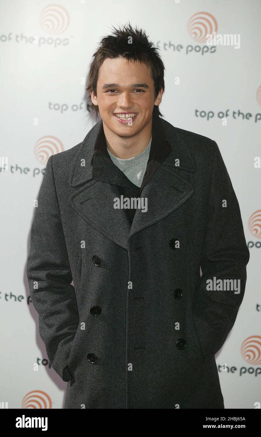 2003 in london local caption gareth gates hi-res stock photography and ...