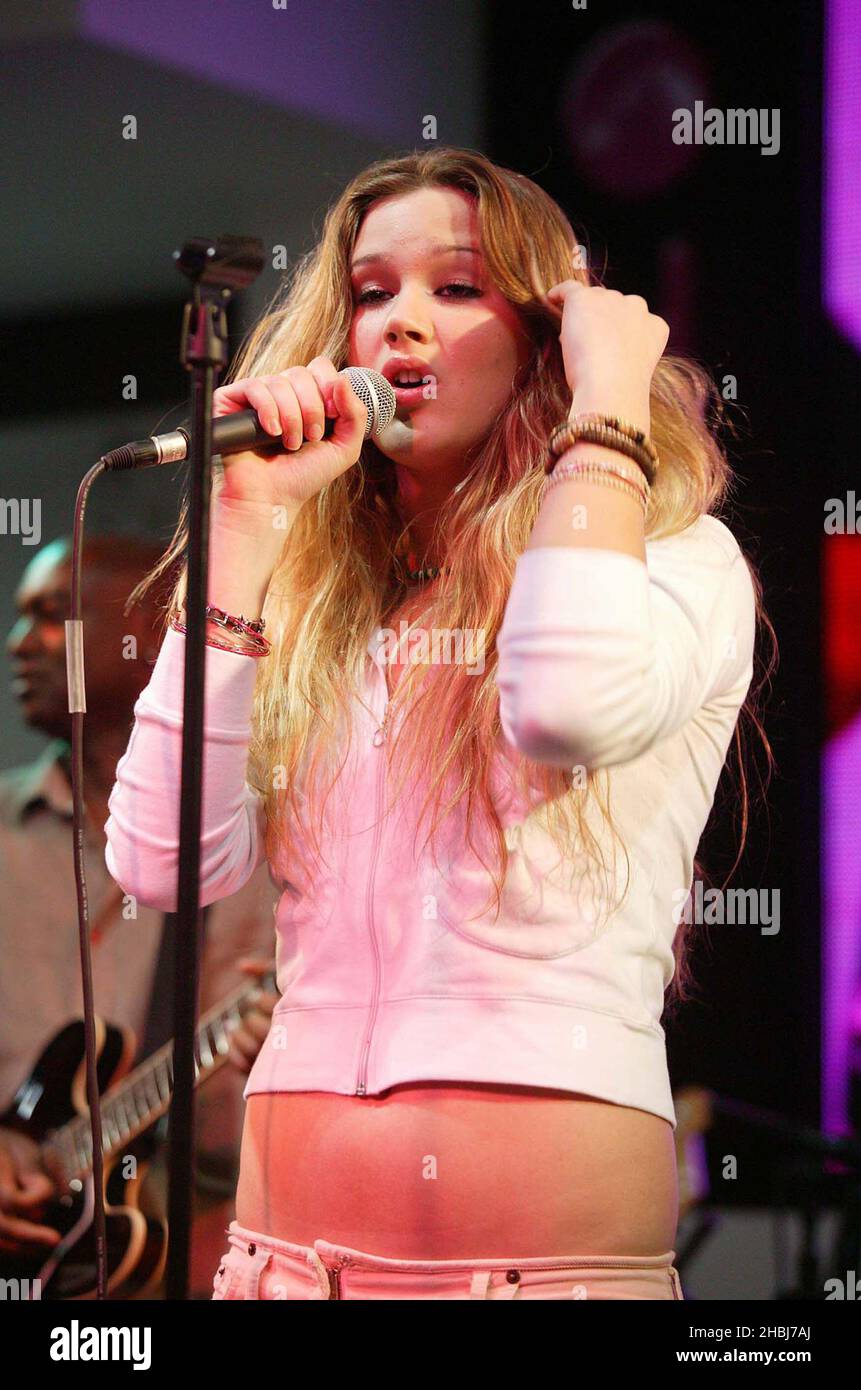 Joss Stones16-year-old soul-edged pop singer appears in-store to sign ...