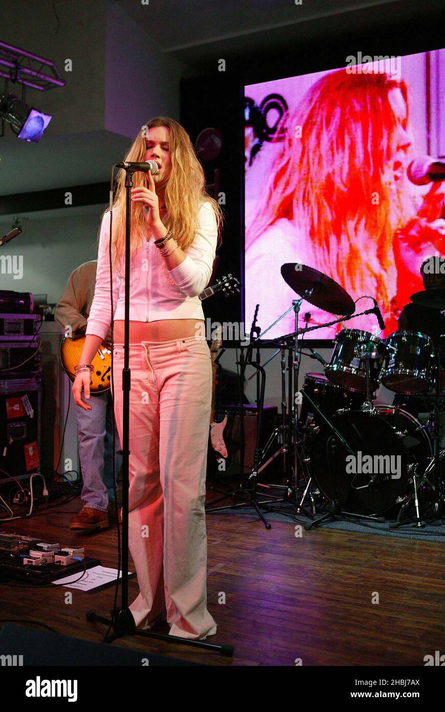 Joss Stones16-year-old soul-edged pop singer appears in-store to sign ...