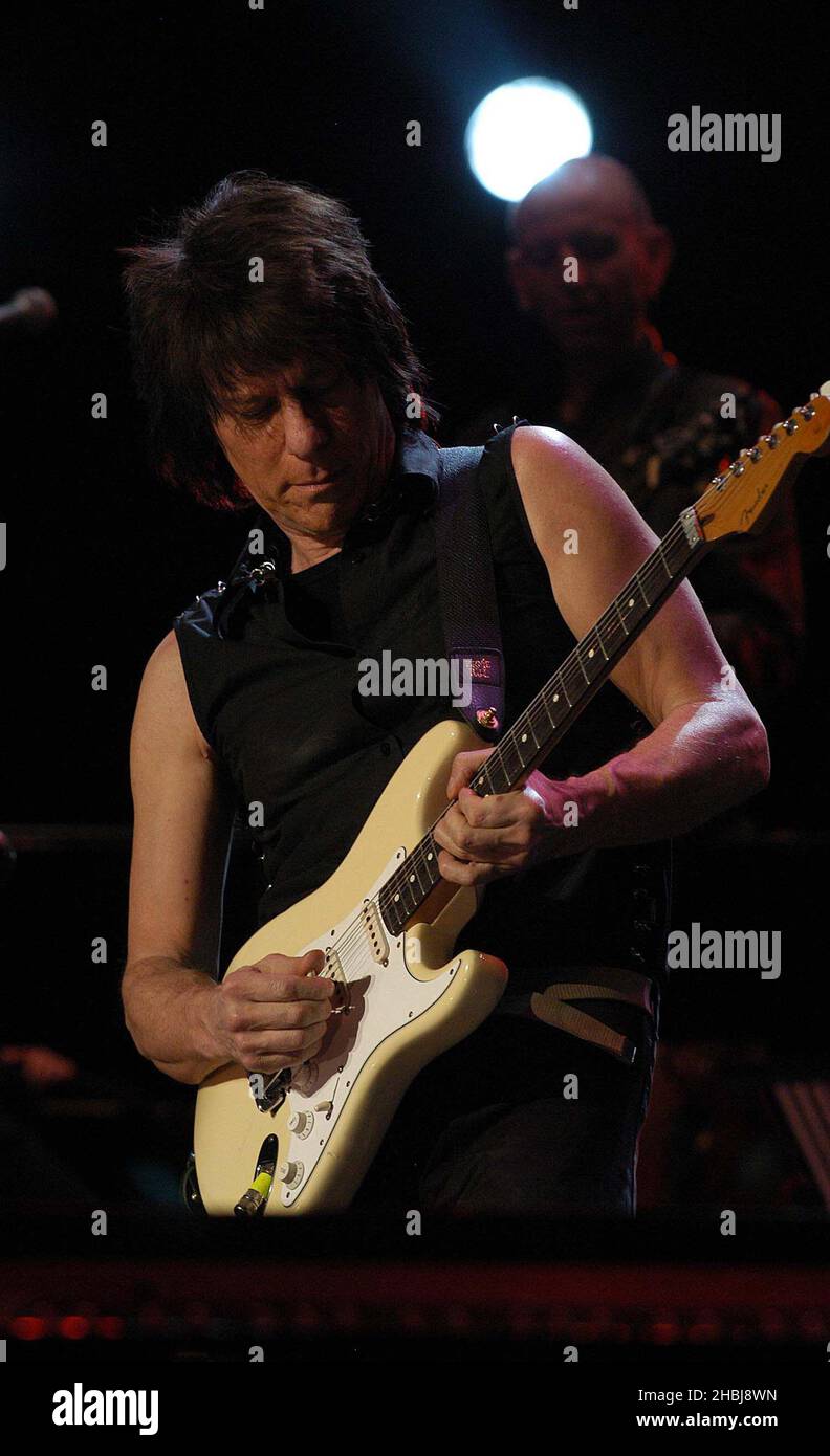 Jeff beck concert hi-res stock photography and images - Alamy