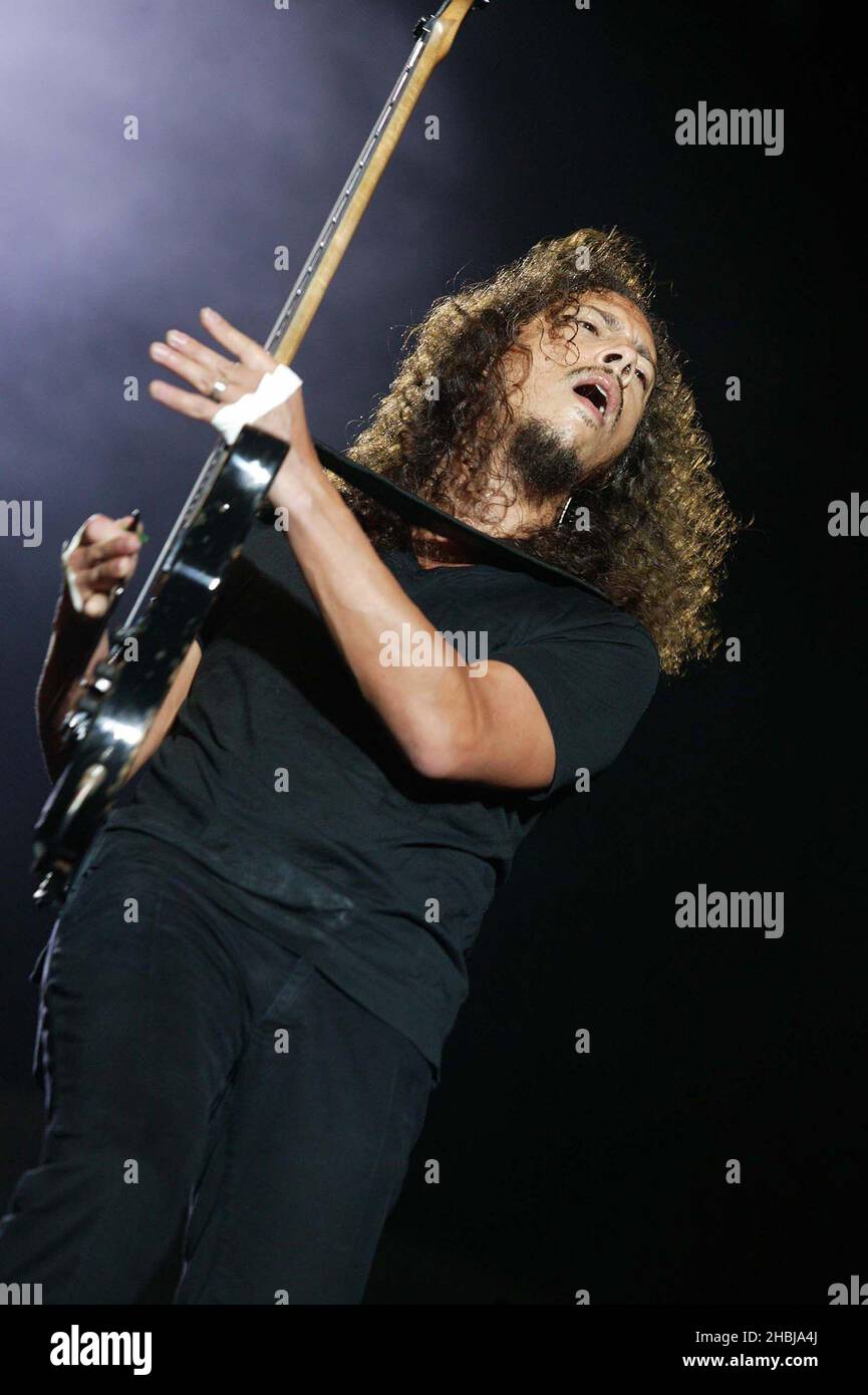 Metallica stage hi-res stock photography and images - Alamy
