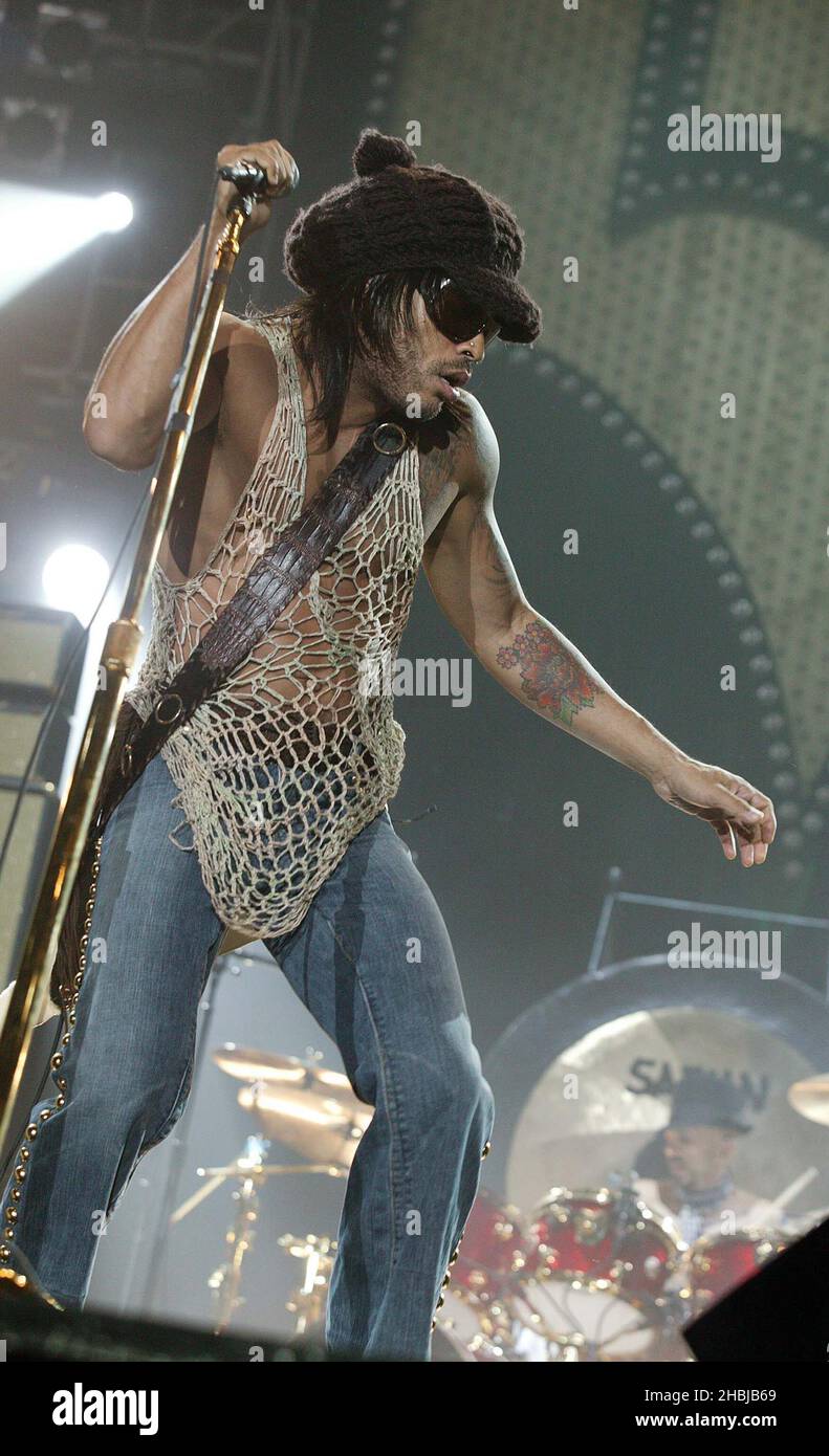 Singer Lenny Kravitz performs on stage at the only UK date on his ...