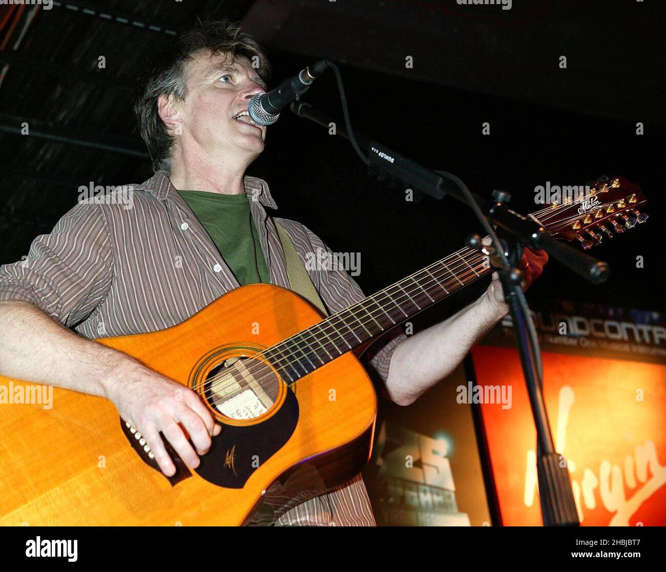 Neil Finn plays tracks from /sign copies of the new single Won't Give ...