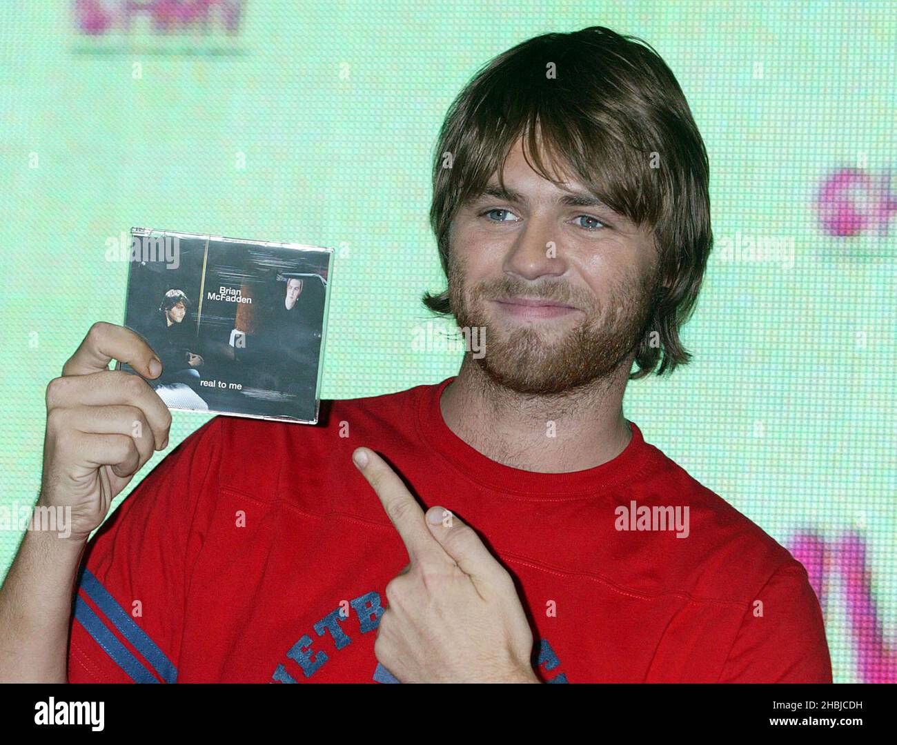 Brian McFadden signs solo single 'Real to Me" at HMV Oxford Street ...